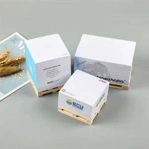 Sticky Notes with Pallet